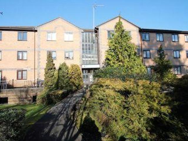1 Bedrooms Flat for rent in Queen Alexandra Road, High Wycombe HP11