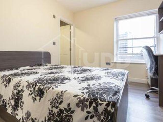1 Bedrooms Flat for rent in Queen Square, Leeds LS2