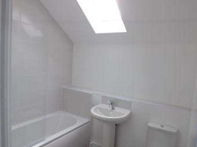 1 Bedrooms Flat for rent in Queens Crescent, Edlington DN12