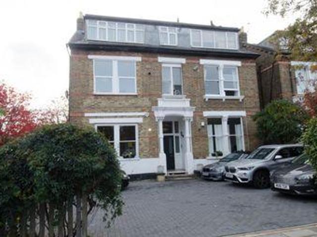 1 Bedrooms Flat for rent in Queens Drive, London N4