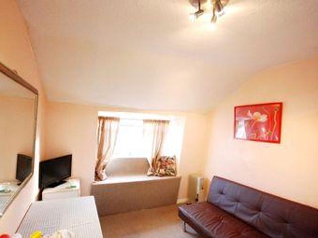 1 Bedrooms Flat for rent in Queens Gardens, London W2