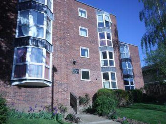 1 Bedrooms Flat for rent in Queens Road, Kingston Upon Thames KT2