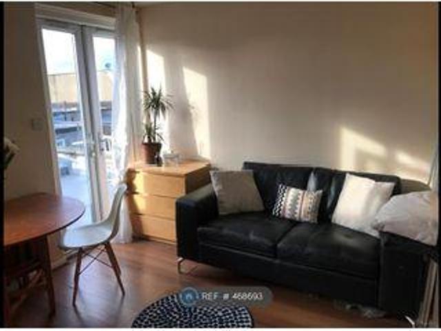 1 Bedrooms Flat for rent in Queensborough Terrace, London W2