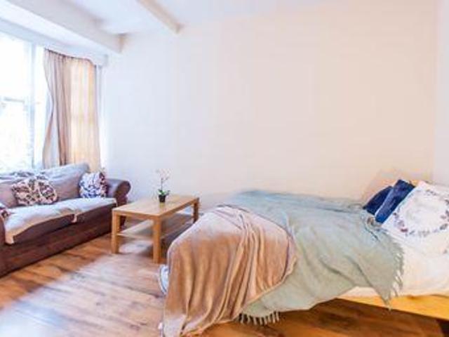 1 Bedrooms Flat for rent in Queensway, Bayswater, Central London W2