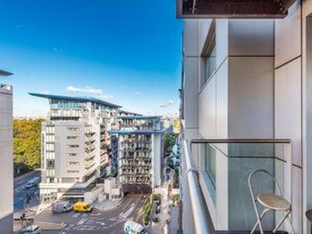 1 Bedrooms Flat for rent in Queenstown Road, Battersea SW11