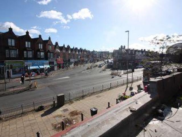 1 Bedrooms Flat for rent in Roundhay Road, Leeds LS8