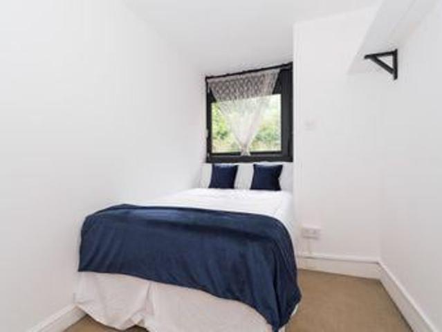 1 Bedrooms Flat for rent in Rowley Way, Swiss Cottage, Central London W9