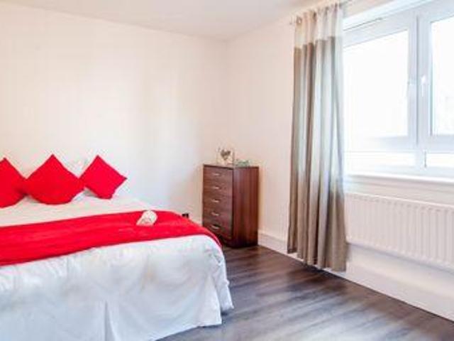 1 Bedrooms Flat for rent in Royal Oak, Paddington Station, Central London W2