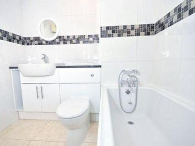 1 Bedrooms Flat for rent in Royal Mint Street, London E1
