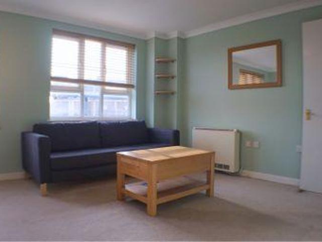 1 Bedrooms Flat for rent in Royal Quarter, Kingston Upon Thames KT2