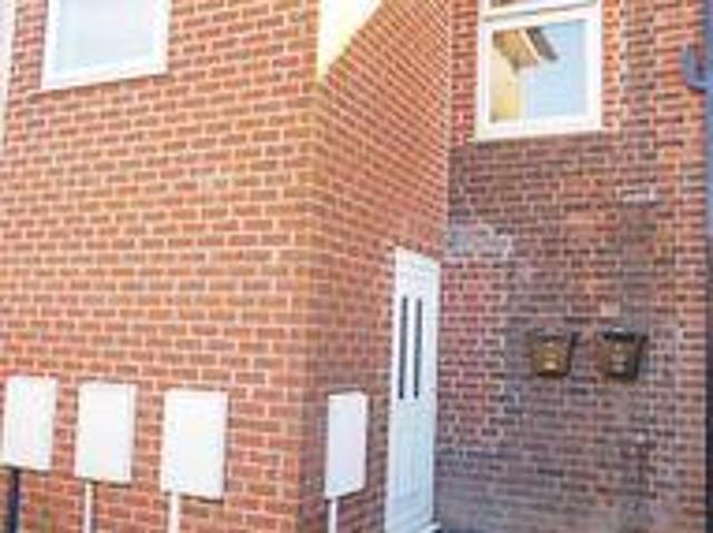 1 Bedrooms Flat for rent in Robins Wood Road, Nottingham NG8