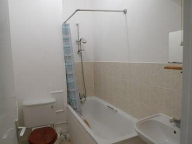1 Bedrooms Flat for rent in Roden Street, London N7