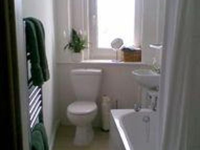 1 Bedrooms Flat for rent in Roseburn Place, Edinburgh EH12