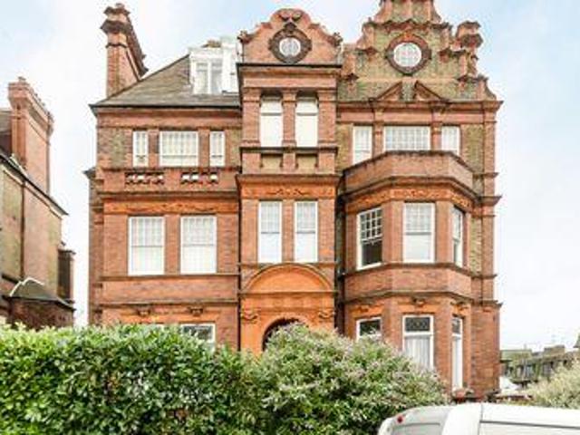 1 Bedrooms Flat for rent in Rosslyn Park Mews, Lyndhurst Road, London NW3