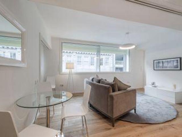 1 Bedrooms Flat for rent in Rathbone Place, Fitzrovia, London W1T