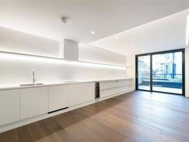 1 Bedrooms Flat for rent in Rathbone Place, London W1T