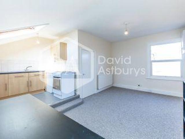 1 Bedrooms Flat for rent in Rathcoole Gardens, Crouch End, London N8