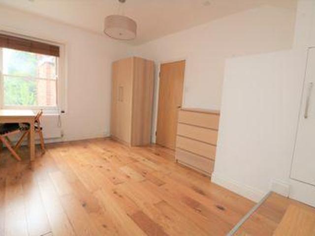 1 Bedrooms Flat for rent in Rathcoole Gardens, London N8