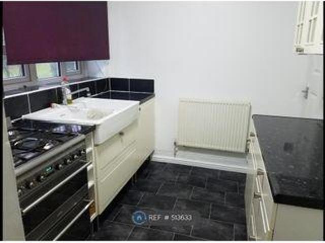 1 Bedrooms Flat for rent in Ravens Way, London SE12