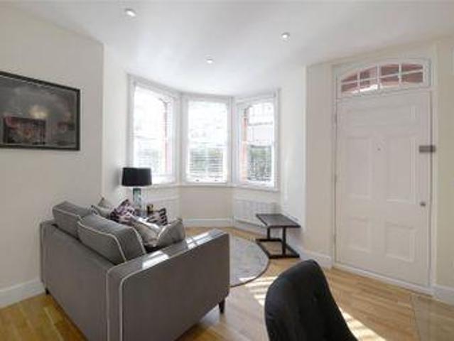 1 Bedrooms Flat for rent in Ravenscourt Park, London W6