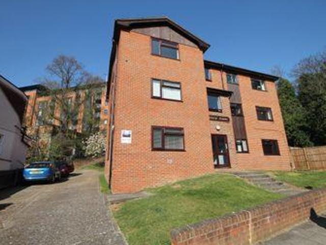 1 Bedrooms Flat for rent in Ravensbourne Road, Bromley BR1