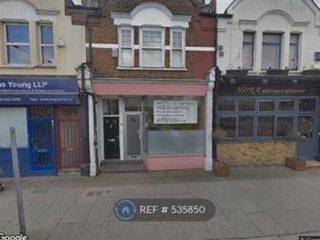 1 Bedrooms Flat for rent in Raynes Park, London SW20