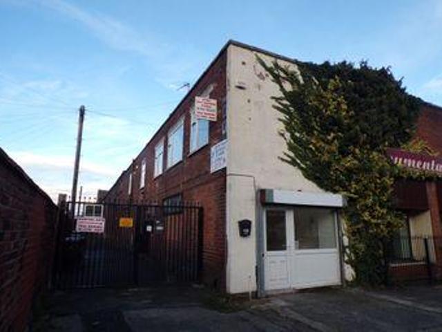 1 Bedrooms Flat for rent in Railway Road, Leigh WN7