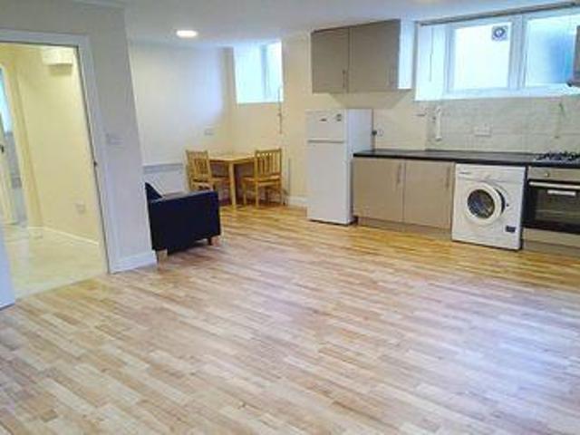 1 Bedrooms Flat for rent in Red Lion, Woolwich SE18