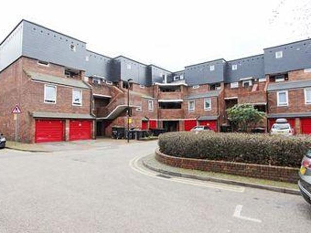 1 Bedrooms Flat for rent in Reedham Close, Tottenham, London N17