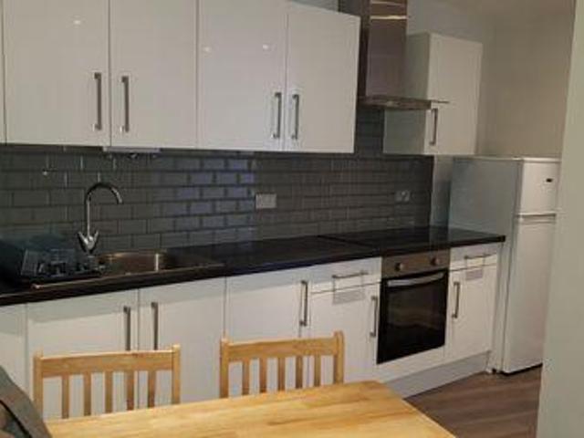 1 Bedrooms Flat for rent in Regarth Street, London, Romford RM1