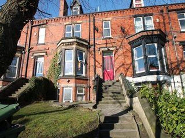 1 Bedrooms Flat for rent in Regent Park Terrace, Hyde Park, Leeds LS6