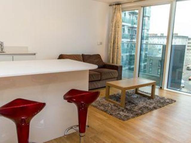1 Bedrooms Flat for rent in Residence Tower, Woodberry Grove, London N4
