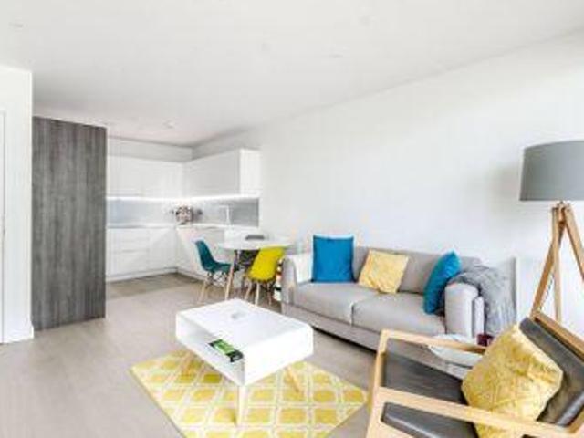 1 Bedrooms Flat for rent in River Gardens Walk, Greenwich SE10