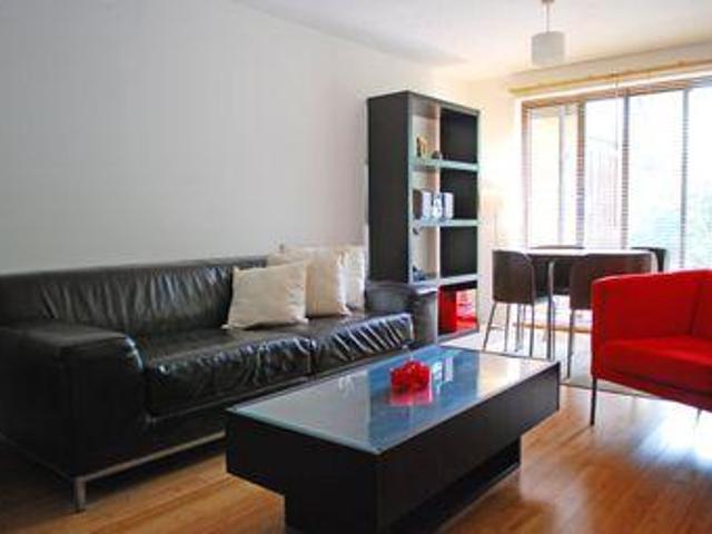 1 Bedrooms Flat for rent in Riverside Close, London E5