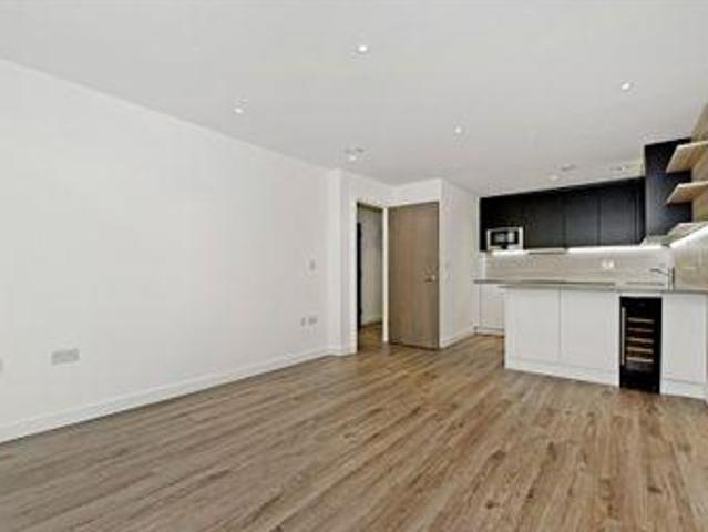 1 Bedrooms Flat for rent in Rivulet Apartments, Devan Grove, London N4