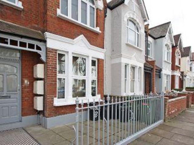 1 Bedrooms Flat for rent in Ribblesdale Road, Furzedown SW16