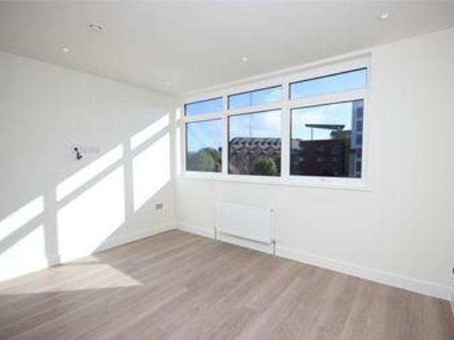 1 Bedrooms Flat for rent in Ridgmont Plaza, St Alabns, Hertfordshire AL1