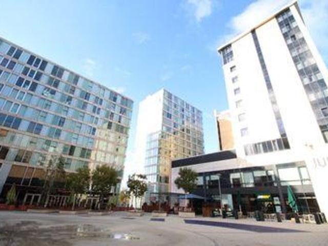 1 Bedrooms Flat for rent in Rillaton Walk, Milton Keynes MK9