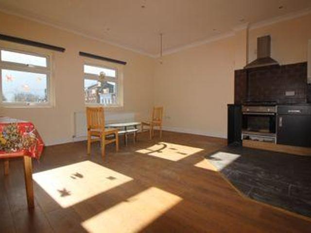 1 Bedrooms Flat for rent in Ruskin Road, London N17