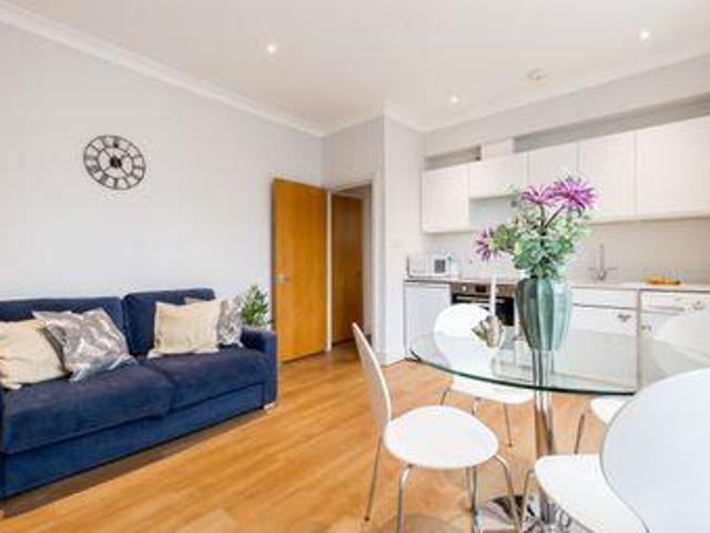 1 Bedrooms Flat for rent in Russell Road, London W14
