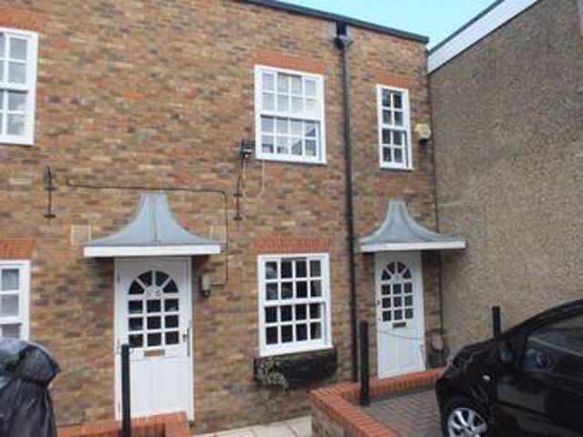 1 Bedrooms Flat for rent in Russell Street, Windsor SL4