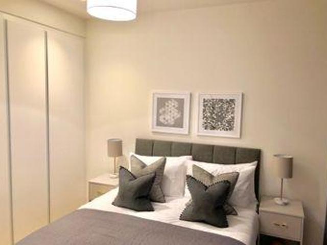 1 Bedrooms Flat for rent in Wood Crescent, 2 Wood Crescent, London W12