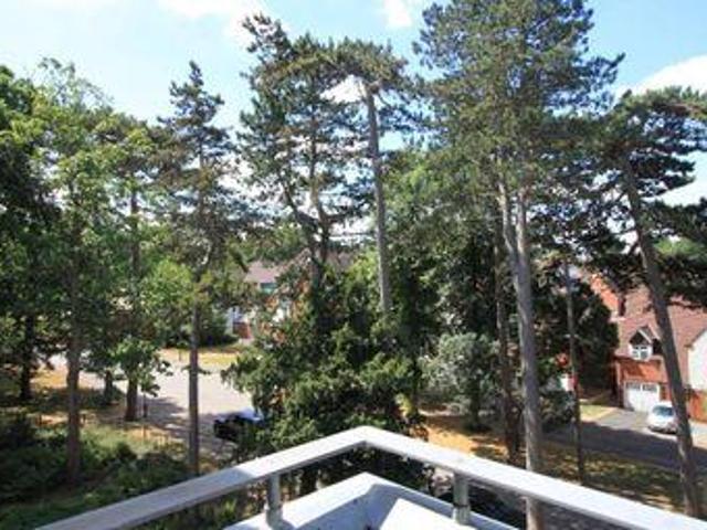 1 Bedrooms Flat for rent in Woodbrooke Grove, Birmingham B31