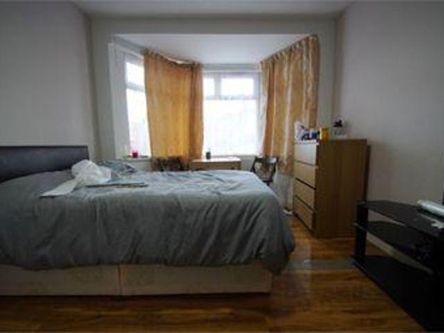 1 Bedrooms Flat for rent in Woodfield Avenue, London NW9