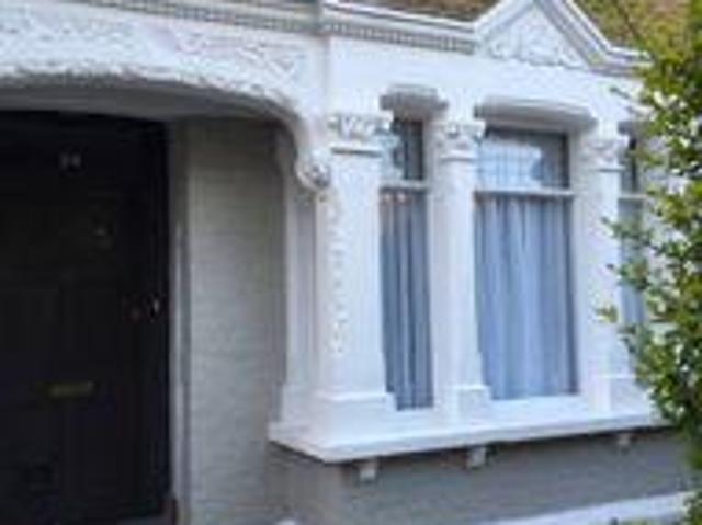 1 Bedrooms Flat for rent in Woodhurst Road, London W3