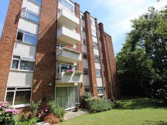 1 Bedrooms Flat for rent in Woodlands, London, Golders Green NW11