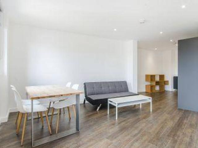 1 Bedrooms Flat for rent in Woolwich High Street, Woolwich, London SE18