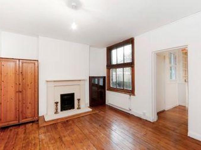1 Bedrooms Flat for rent in Worple Road, Wimbledon SW20