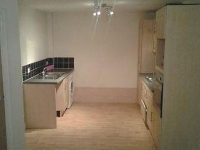1 Bedrooms Flat for rent in Water Street, Huddersfield HD1