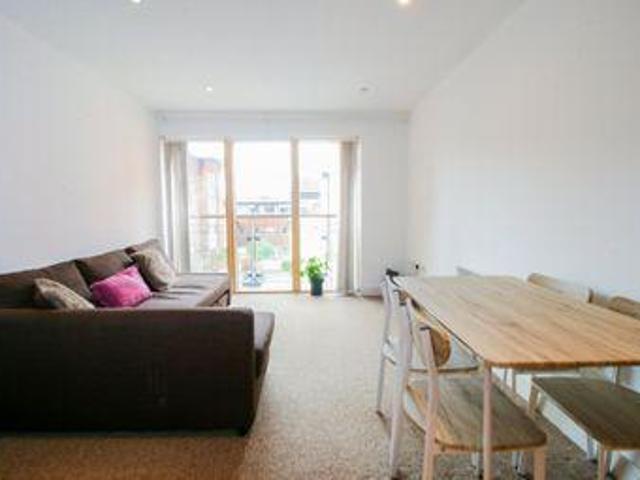 1 Bedrooms Flat for rent in Waterfront Walk, Birmingham B1